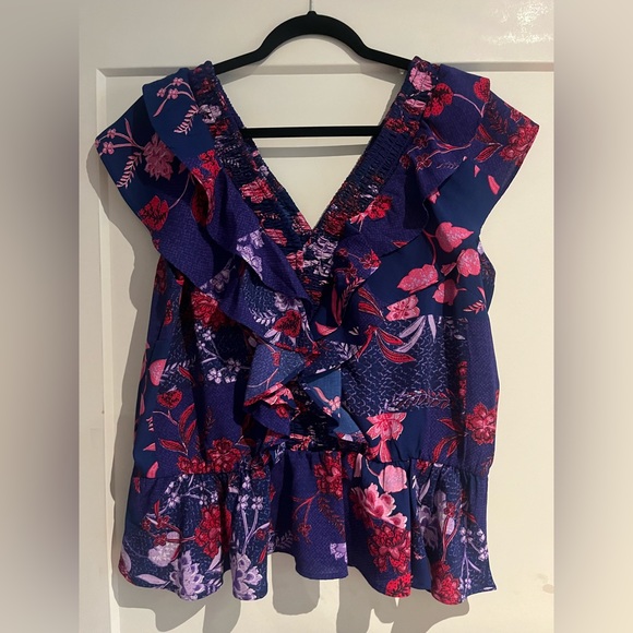 sofia by sofia vergara | Tops | Xl Sofia By Sofia Vergara | Poshmark